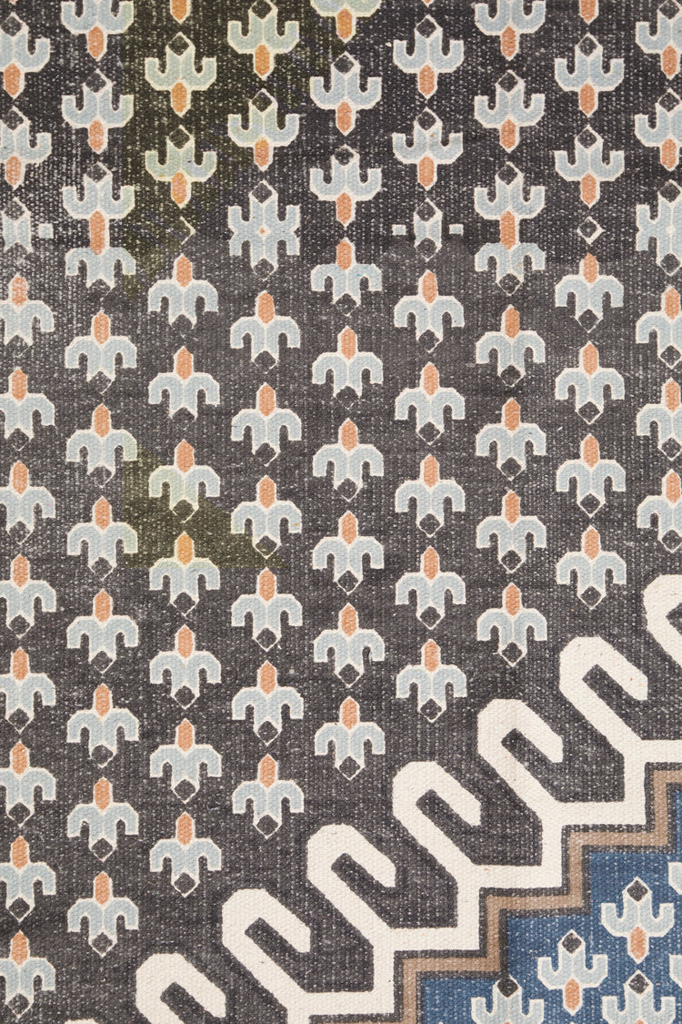 Extra Large Poppy Rug Blue Navy | French Connection UK